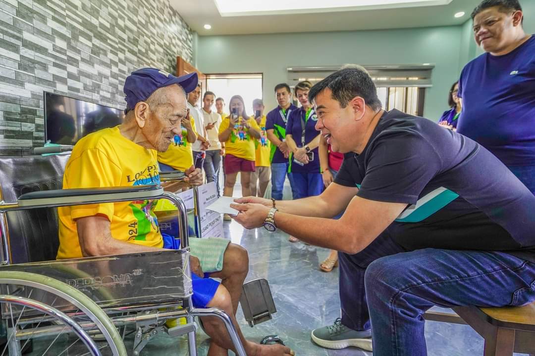 Imus City Celebrates Centenarian with Generous Gift - Cavite News