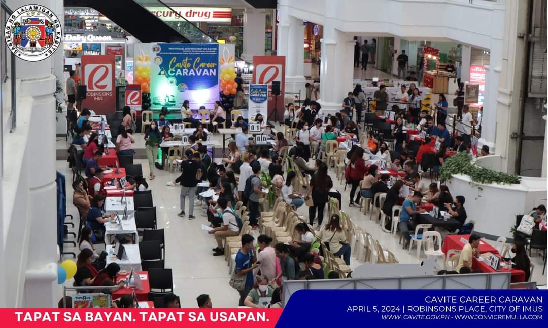 Capitol Holds Career Caravan in Robinson Imus - Cavite News